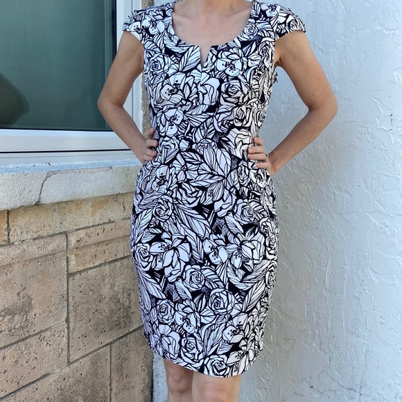 karin stevens | Dresses | Karin Stevens Vintage Black White Floral ...